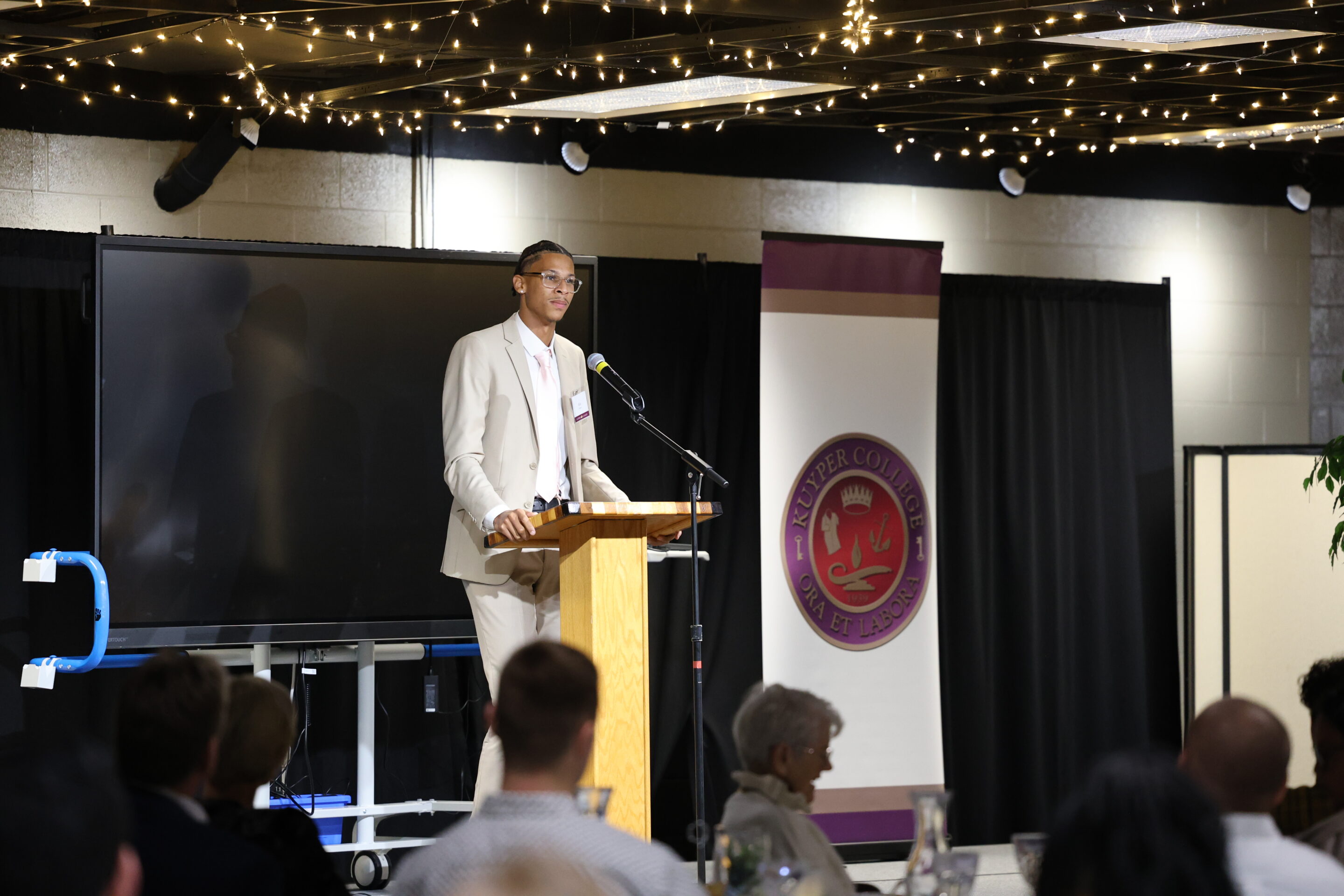 Kuyper Celebrates Its Annual Scholarship Dinner - Kuyper College